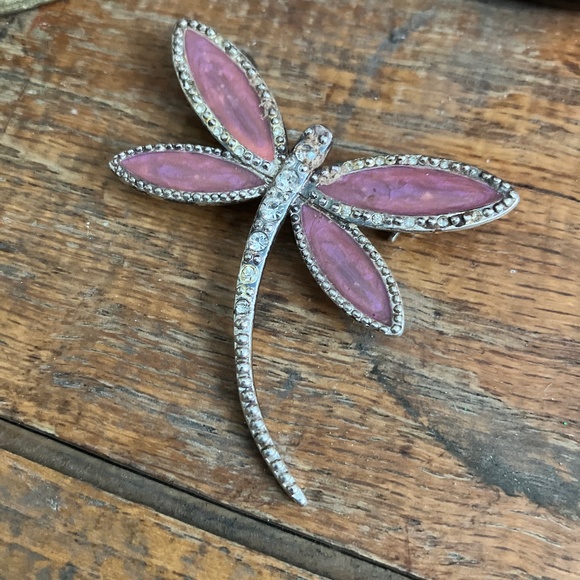 Avon | Jewelry | Vintage Avon Brooch Mauve Purple Pink Enamel Dragonfly ...